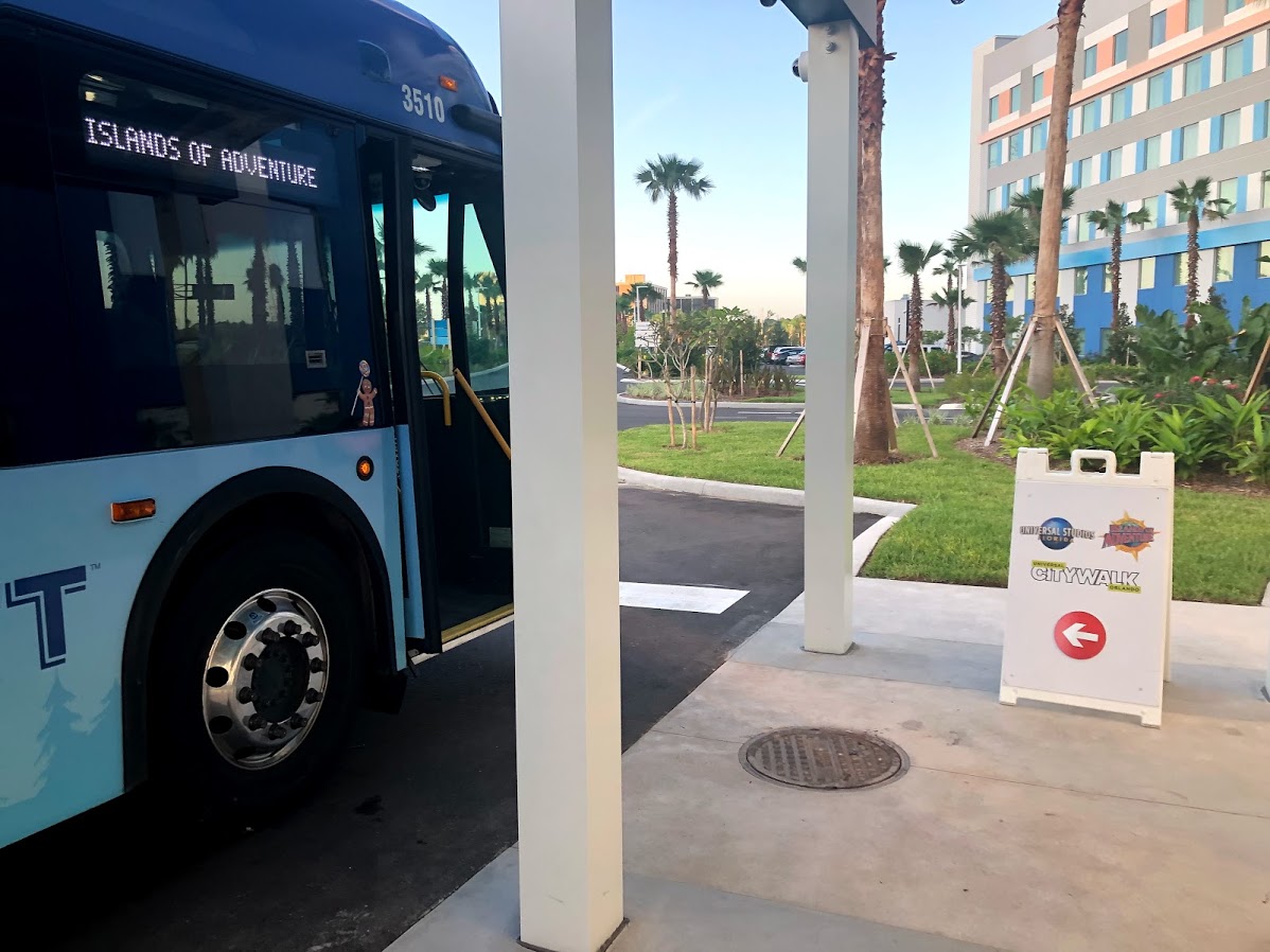 Surfside-bus - The Unofficial Guides