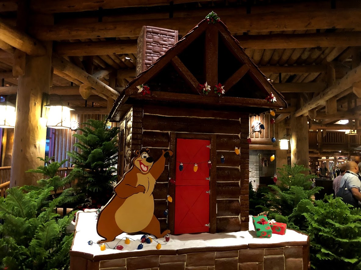 WDW-WildnernessLodge-holiday2019-humphrey - The Unofficial Guides